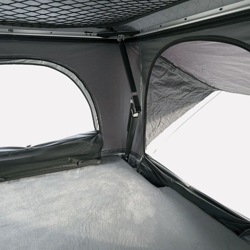 Themis hard shell roof tent